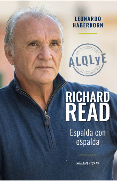 Richard Read. Espalda con espalda – Punto